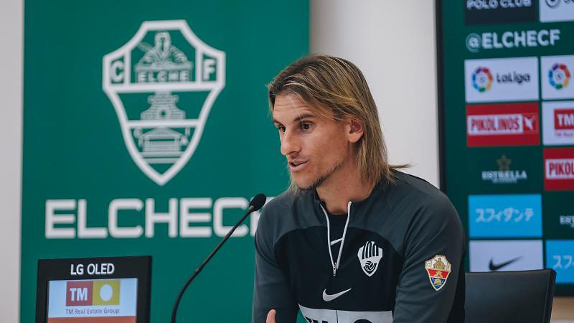 Edgar Badía o San Román, duda en la portería del Elche | TodoAlicante