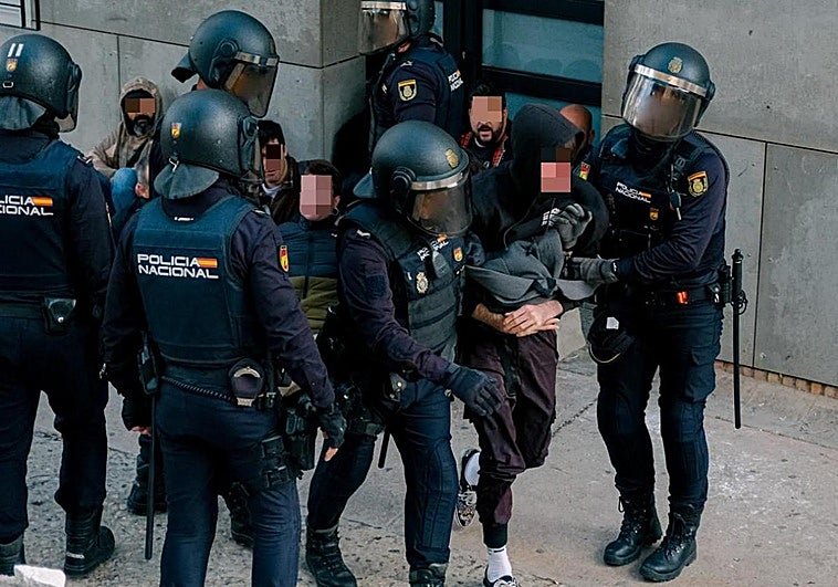 Alicante's Anti-Squatter Office 'rescues' 126 homes in a year of ...